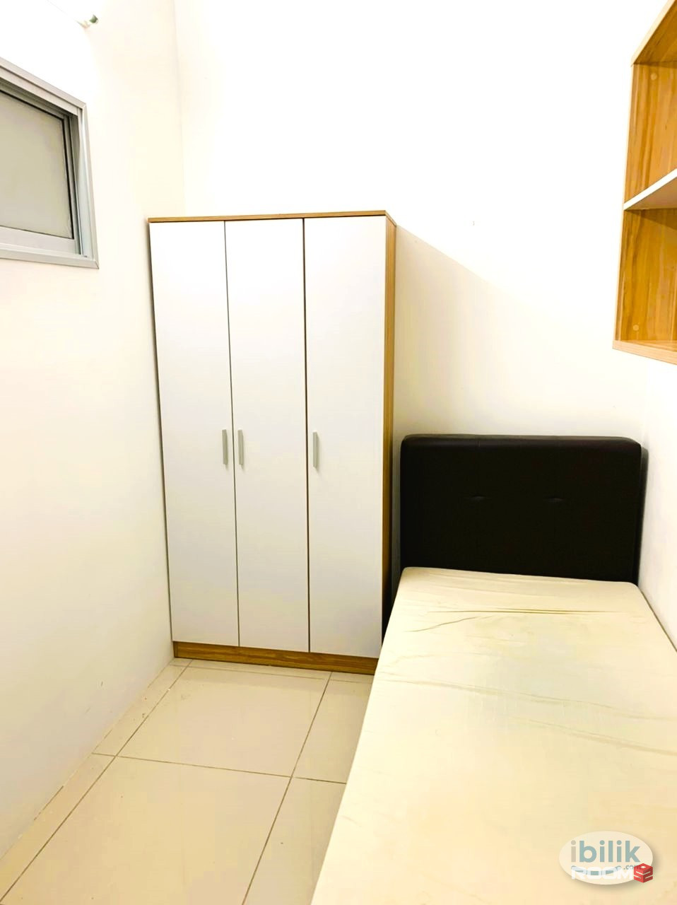 FEMALE ROOM AVAILABLE AT GLOMAC CENTRO - RoomSOS